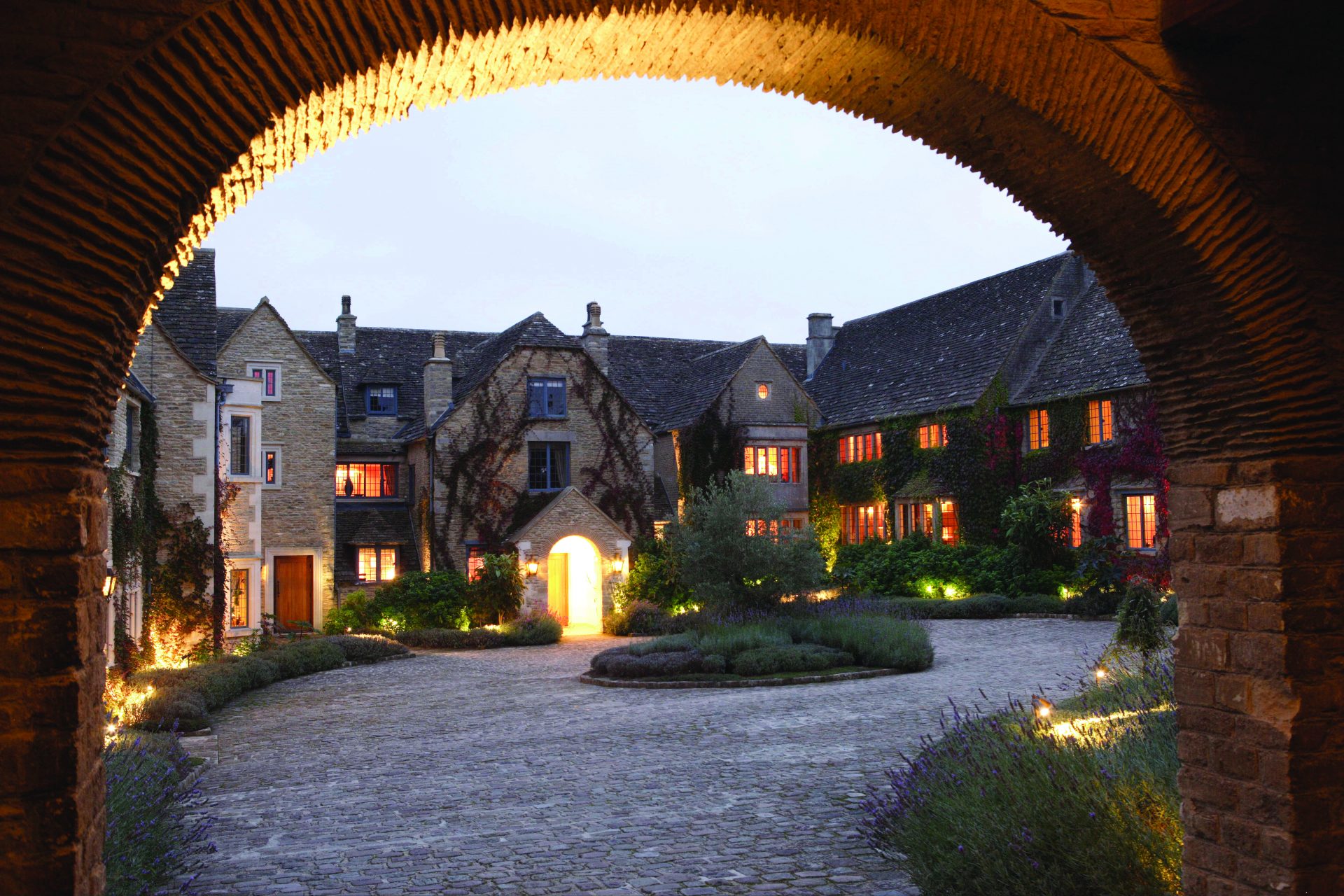 Courtyard_Autumn - Whatley Manor
